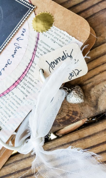 FAVORITE ART JOURNAL SPREADS: RINGED JOURNALS – the soul of hope